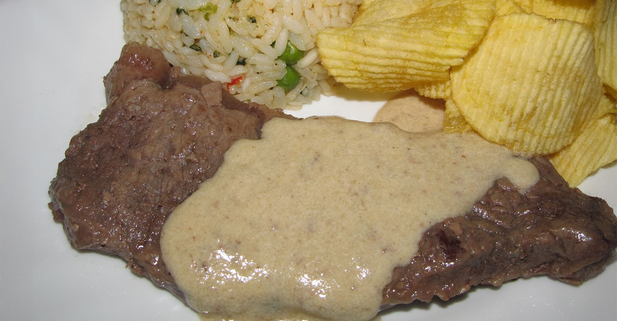 Bife de Vaca com Molho Pimenta